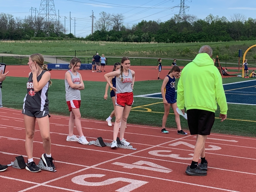 Junior High Track Team Competes